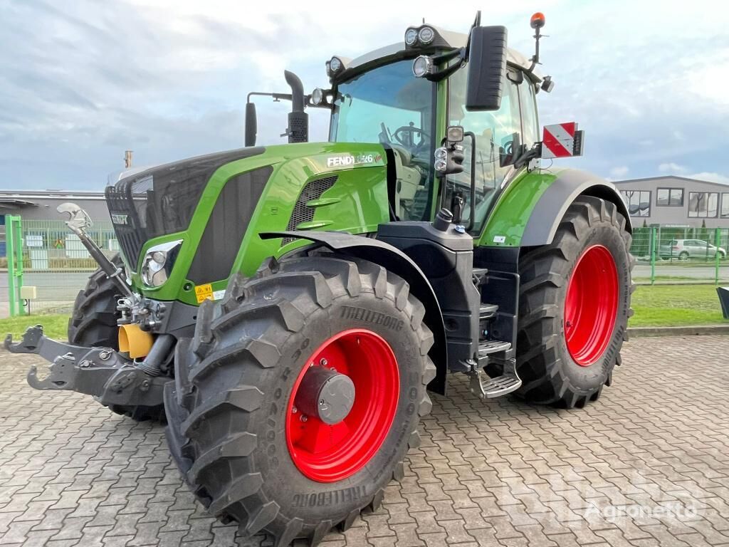 Prodaje se Fendt 826 Vario S4 traktor točkaš na aukciji