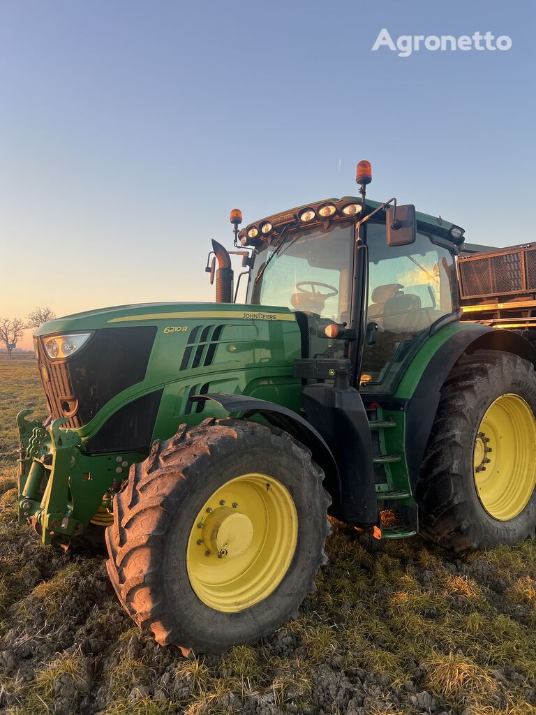 John Deere 6210R traktor točkaš