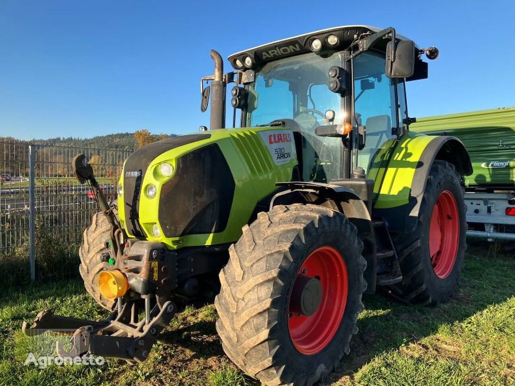 Claas ARION 530 traktor točkaš