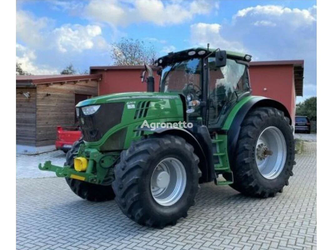 John Deere 6210R traktor točkaš