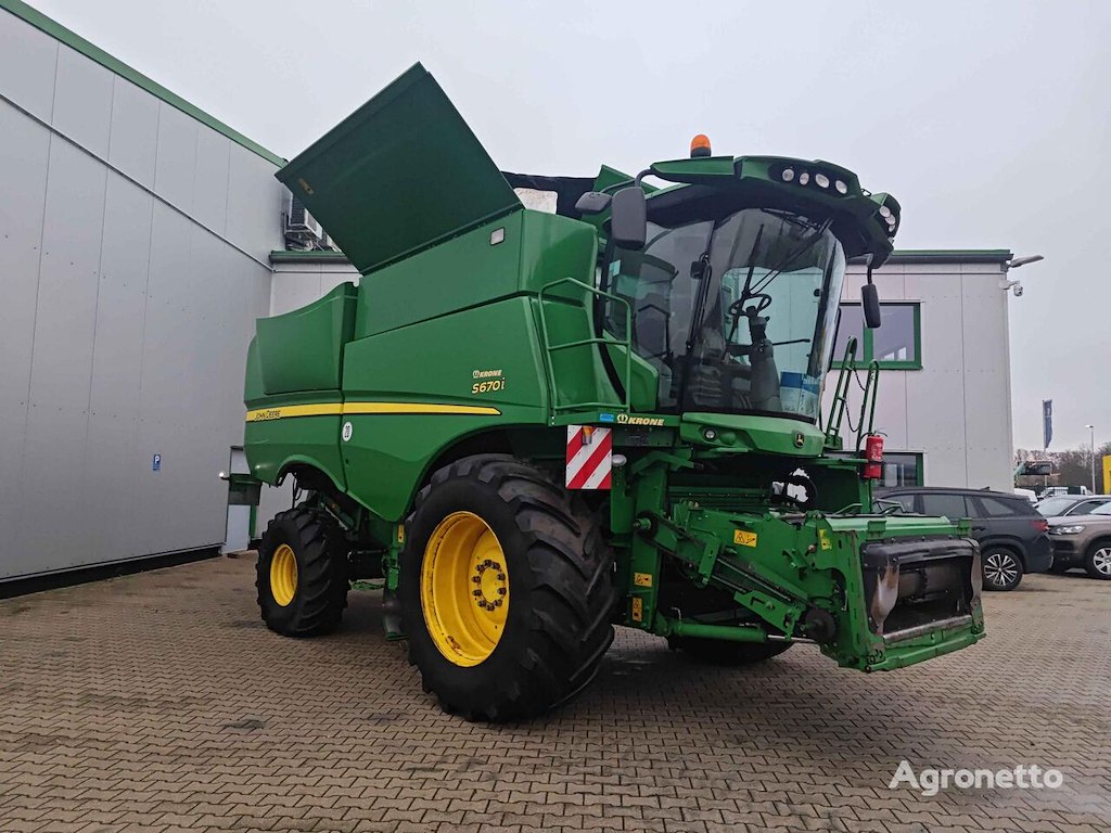 John Deere S670i kombajn za žito