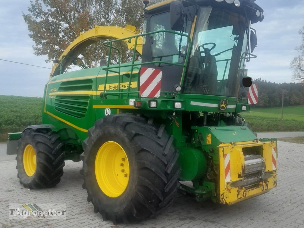 John Deere 7550i krmni kombajn