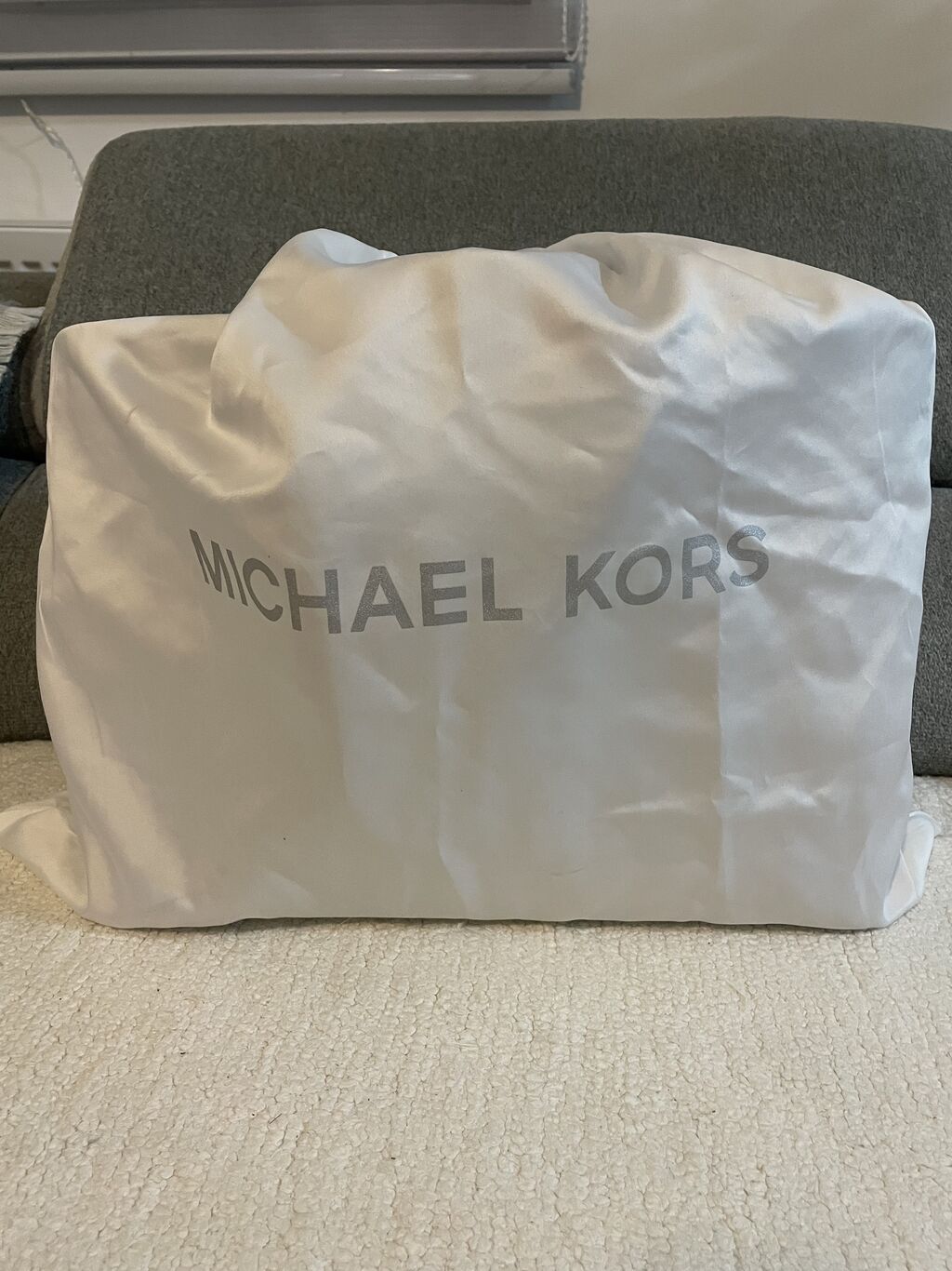 Ceger, Michael Kors, Materijal: Koža