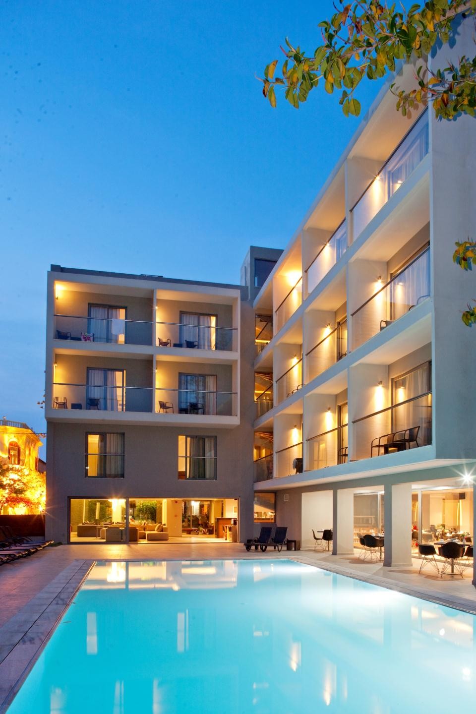 HOTEL OKTOBER BOUTIQUE 3* - grad Rodos / Rodos