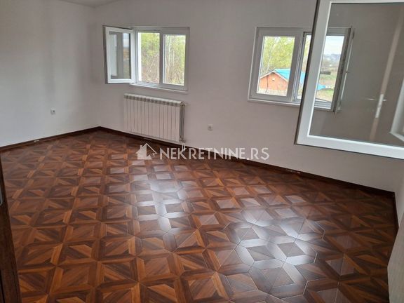 Kuca 180m² Beograd ID 14814-1