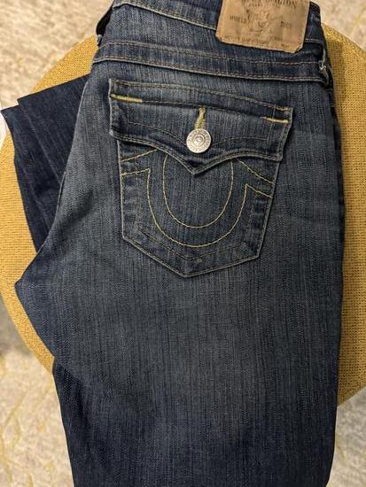 %%% 8000: True religion jeans