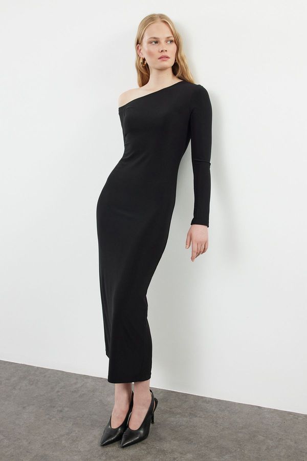 TRENDYOL BLACK PLAIN ASYMMETRICAL COLLAR DETAILED FITTED FLEXIBLE MAXI KNITTED DRESS