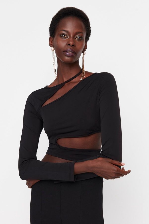 ŽENSKI CROP TOP TRENDYOL CUT-OUT