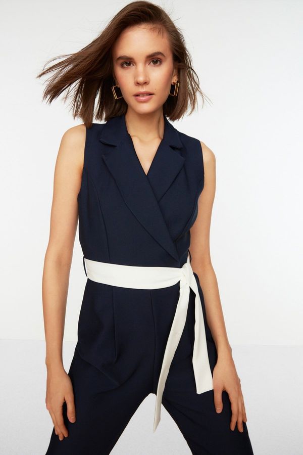 TRENDYOL NAVY BLUE BELTED DOUBLE BREASTED COLLAR SLEEVELESS WOVEN JUMPSUIT