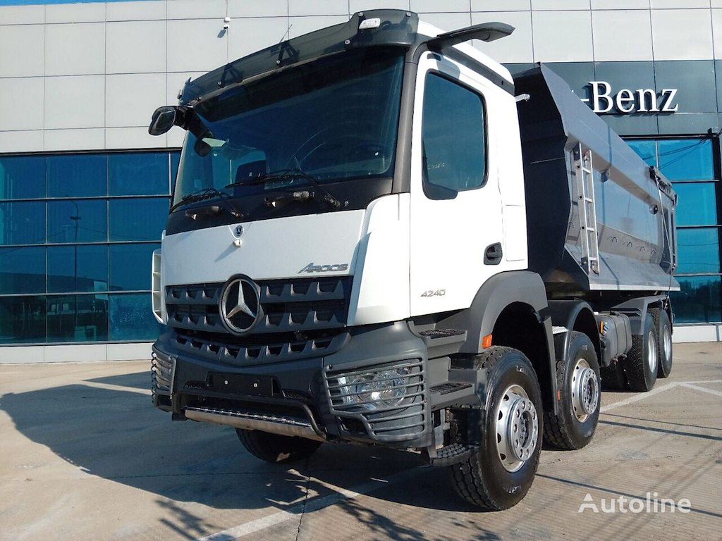 Prodaje se Mercedes-Benz Arocs 42.40 kiper na aukciji