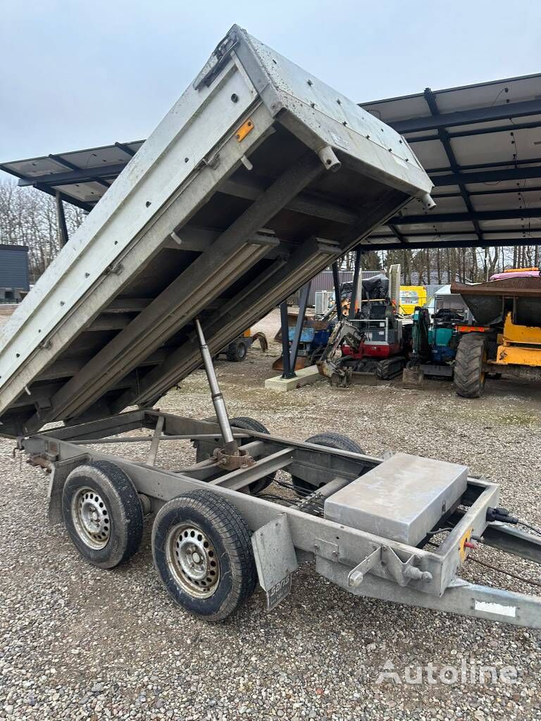 Saris 3500 kg 3-vejs tiptrailer med ramper prikolica kiper