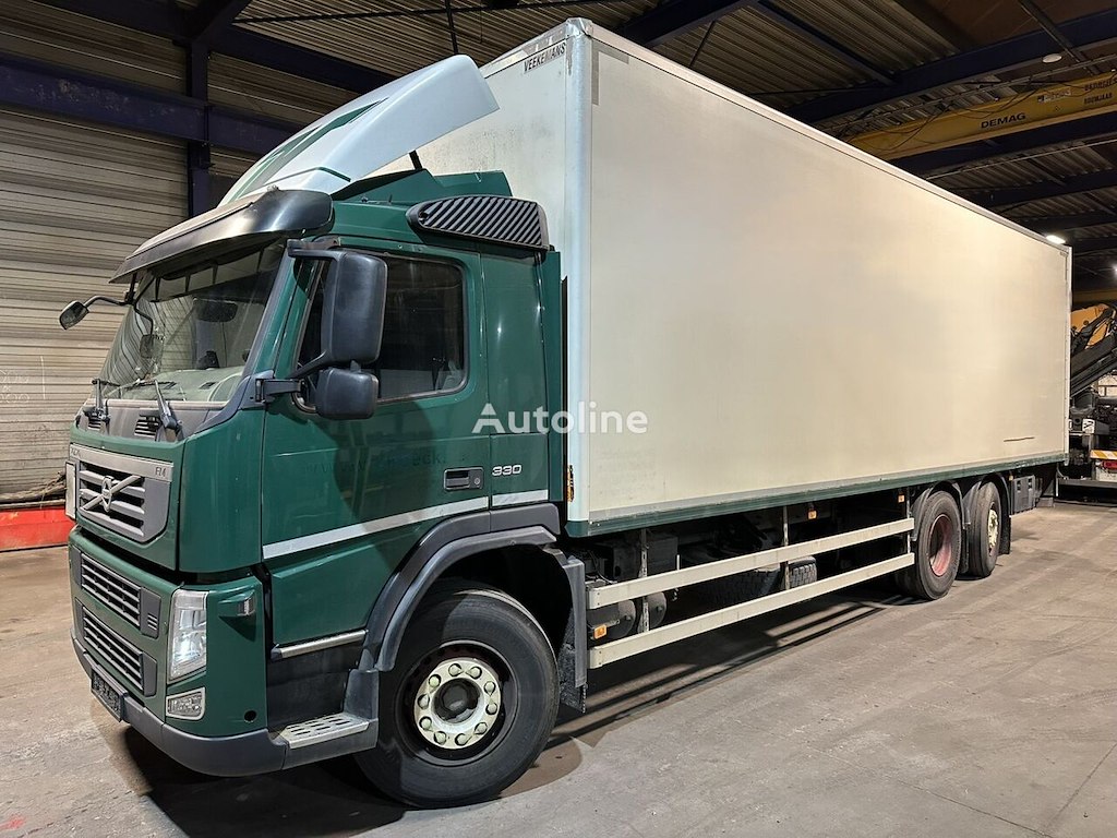 Volvo FM 330 CLOSED BOX 9m - 6x2 LIFT + STEERING AXLE - EURO 5 - *698. kamion furgon