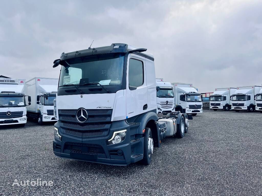 Mercedes-Benz Actros 2553 L 6x2 chassi kamion šasija