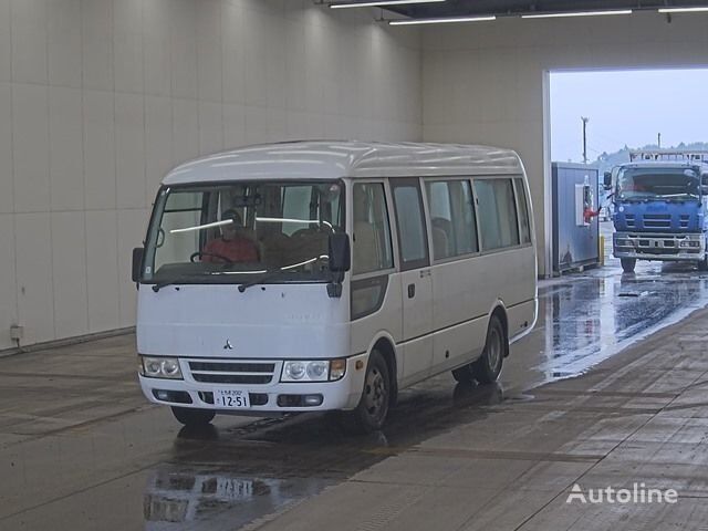 Mitsubishi ROSA prigradski autobus