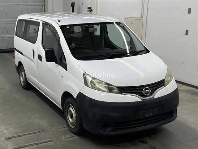 Nissan NV200 VANETTE VAN kombi minibus