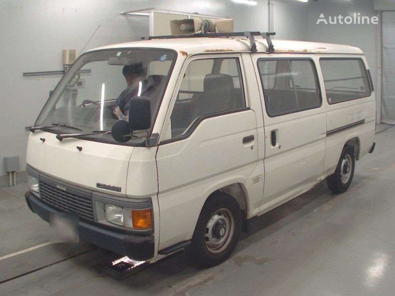 Nissan CARAVAN VAN kombi minibus