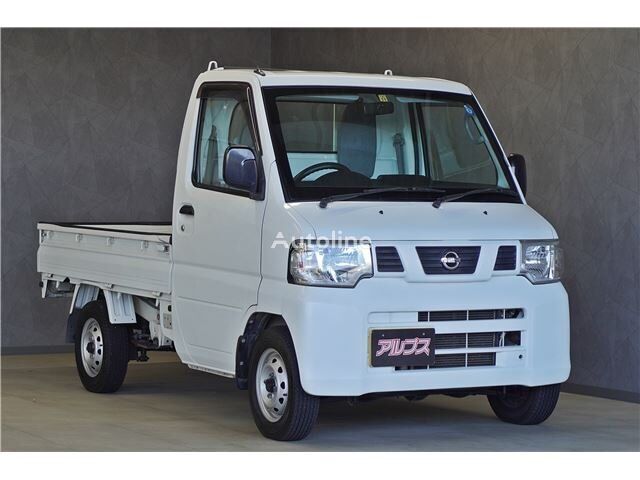 Nissan NT100 CLIPPER kamion s ravnom platformom < 3.5t