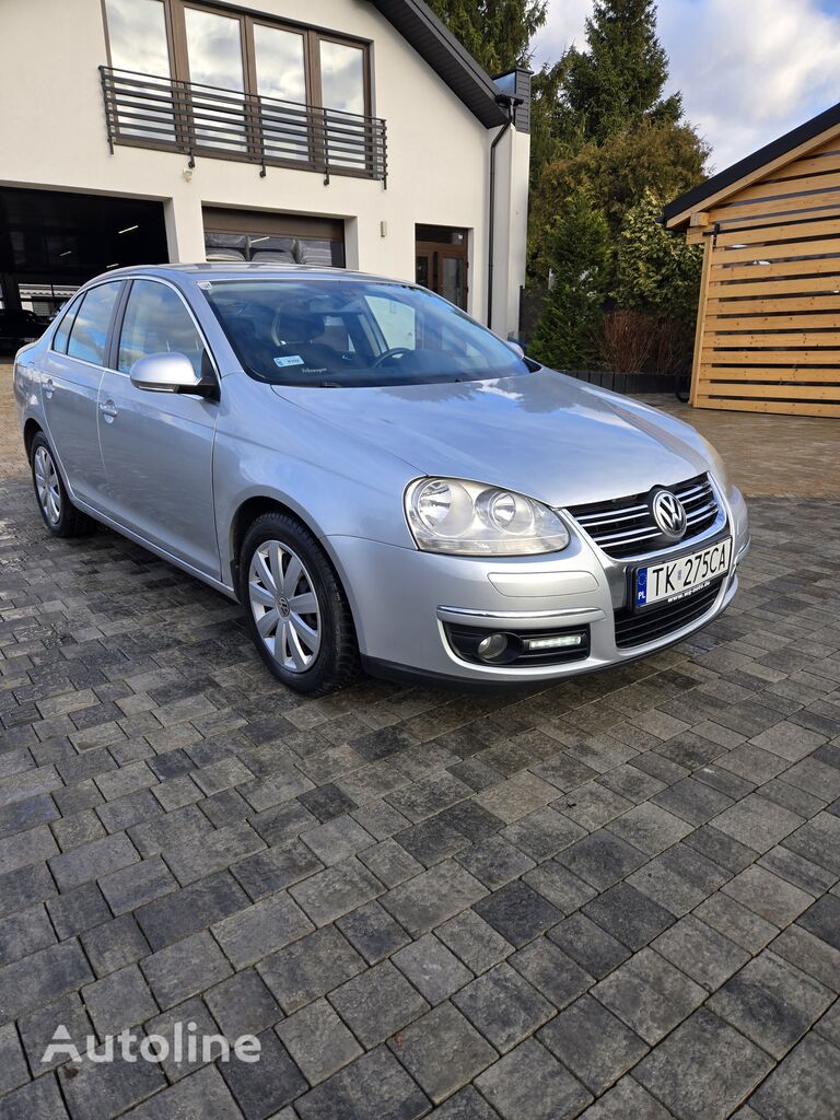 Volkswagen JETTA sedan