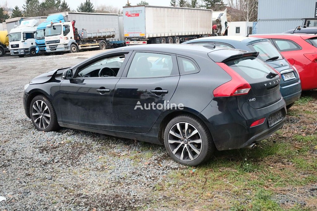 Volvo V40 MOMENTUM, ENGINE AND TRANSMISSION OK hečbek