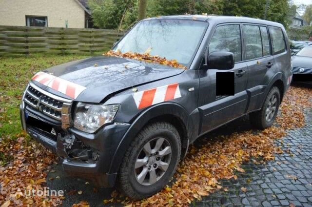 Mitsubishi Pajero 3.2 D // 2016r terenac