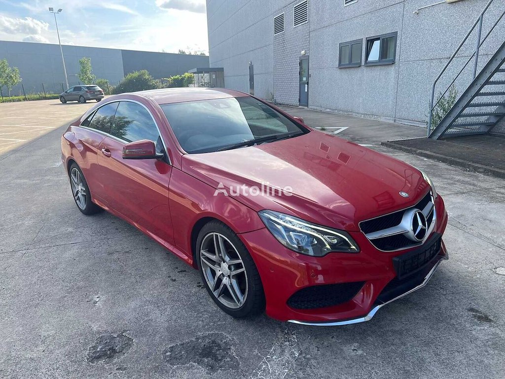 Prodaje se Mercedes-Benz E350 sedan na aukciji