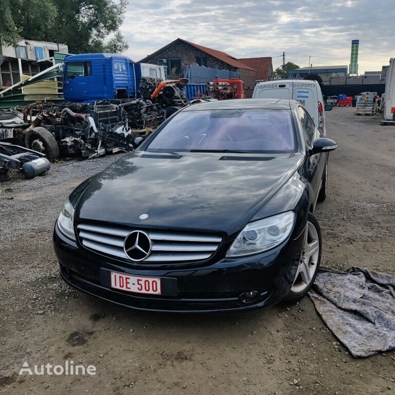 Mercedes-Benz CL-500 sedan