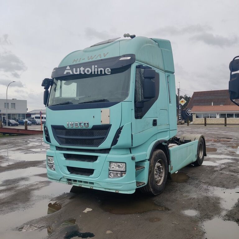 IVECO STRAILIS-440 tegljač