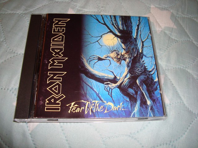 Iron Maiden - Fear Of The Dark  - (original EMI)