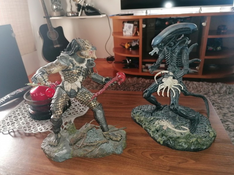 Alien vs Predator 12 inch