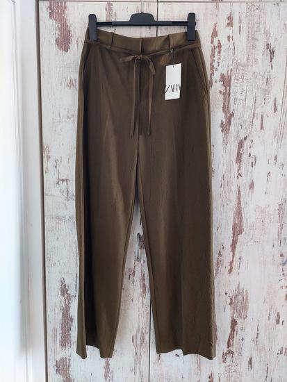 Zara woman pantalone sa etiketom