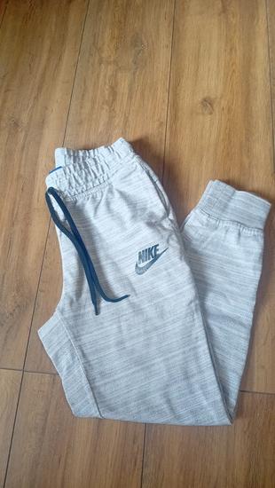 Original nike zenska trenerka XS/S