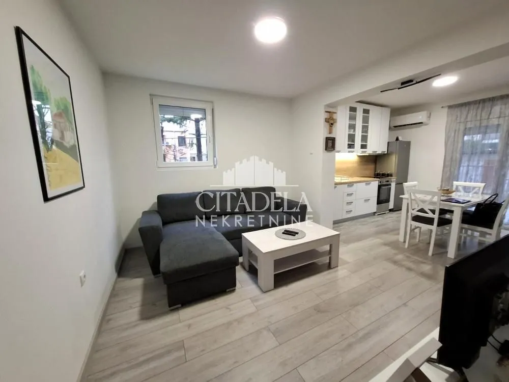 Prodaja, dvosoban stan, 57m2, Bele Vode, Beograd