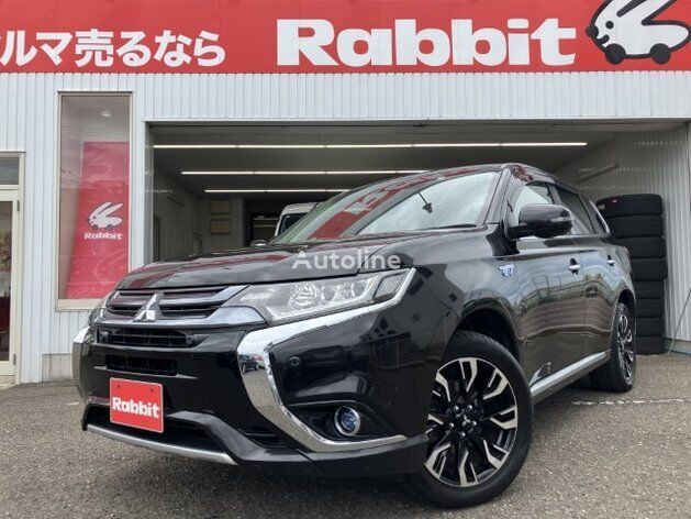 Mitsubishi OUTLANDER krosover