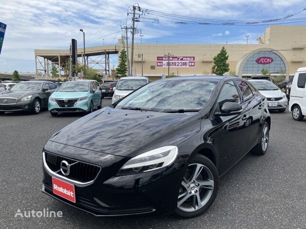 Volvo V40 hečbek