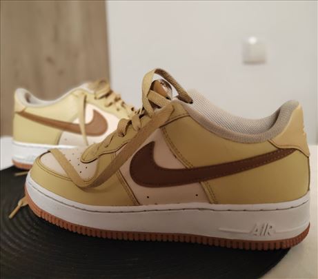 Patike Nike ženske br. 39