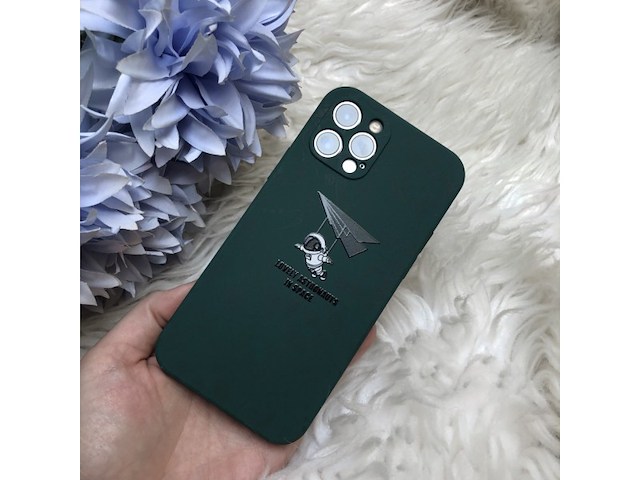 Maska za iPhone 13 - zelena Astronaut (novo)