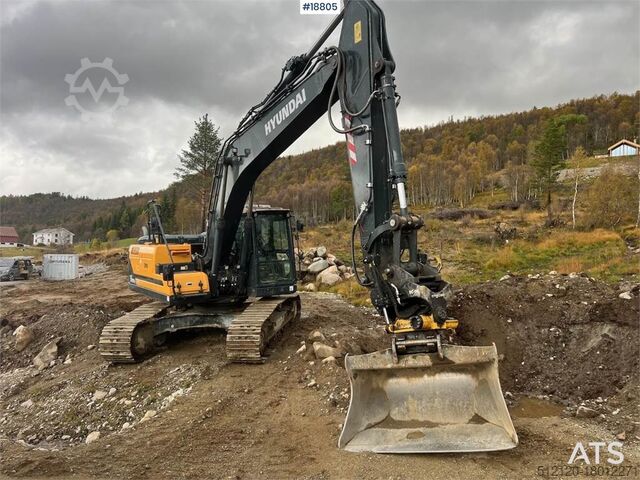 Bager za puzanje
Hyundai HX 220A L Excavator w/ Rotor Tilt, Cleaning Bucket