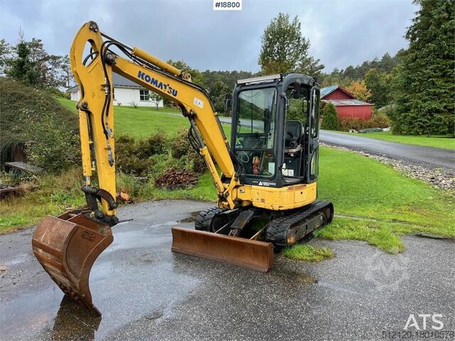 Bager za puzanje
Komatsu PC 30MR-2 w/ rotor tilt and tooth bucket with shea