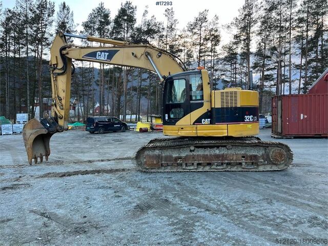 Bager za puzanje
CAT 321C w/ Micro Digger XC2 and Tooth bucket WATCH VI