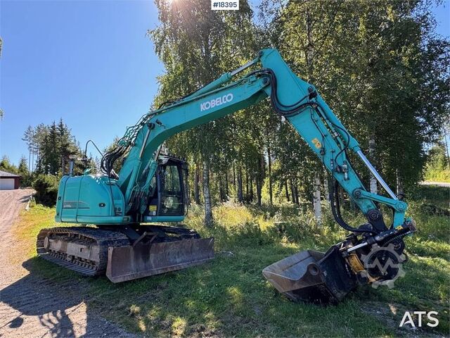 Bager za puzanje
Kobelco SK140SRLC Tracked excavator w/ tilt, bucket and GP