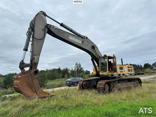 Bager za puzanje
Volvo EC650 Tracked Excavator w/ Excavator Bucket.