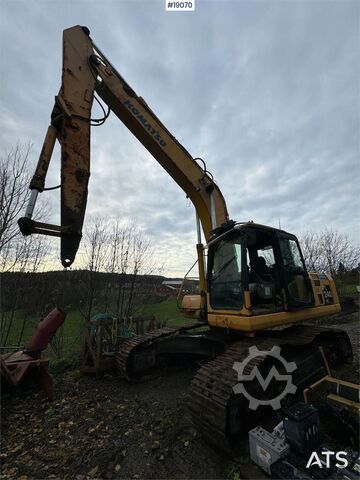 Bager za puzanje
Komatsu PC240LC Tracked excavator w/ bucket WATCH VIDEO