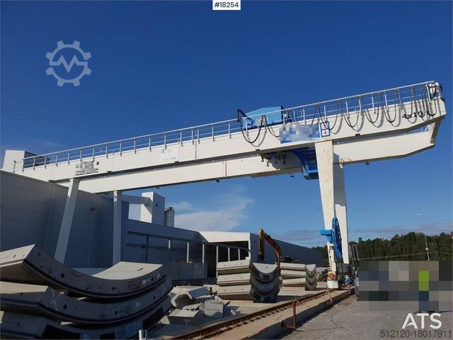 Alatka za podizanje
Gantry crane. 4x10 tons.