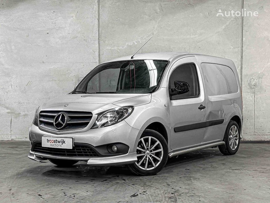 Prodaje se Mercedes-Benz Citan laki furgon na aukciji