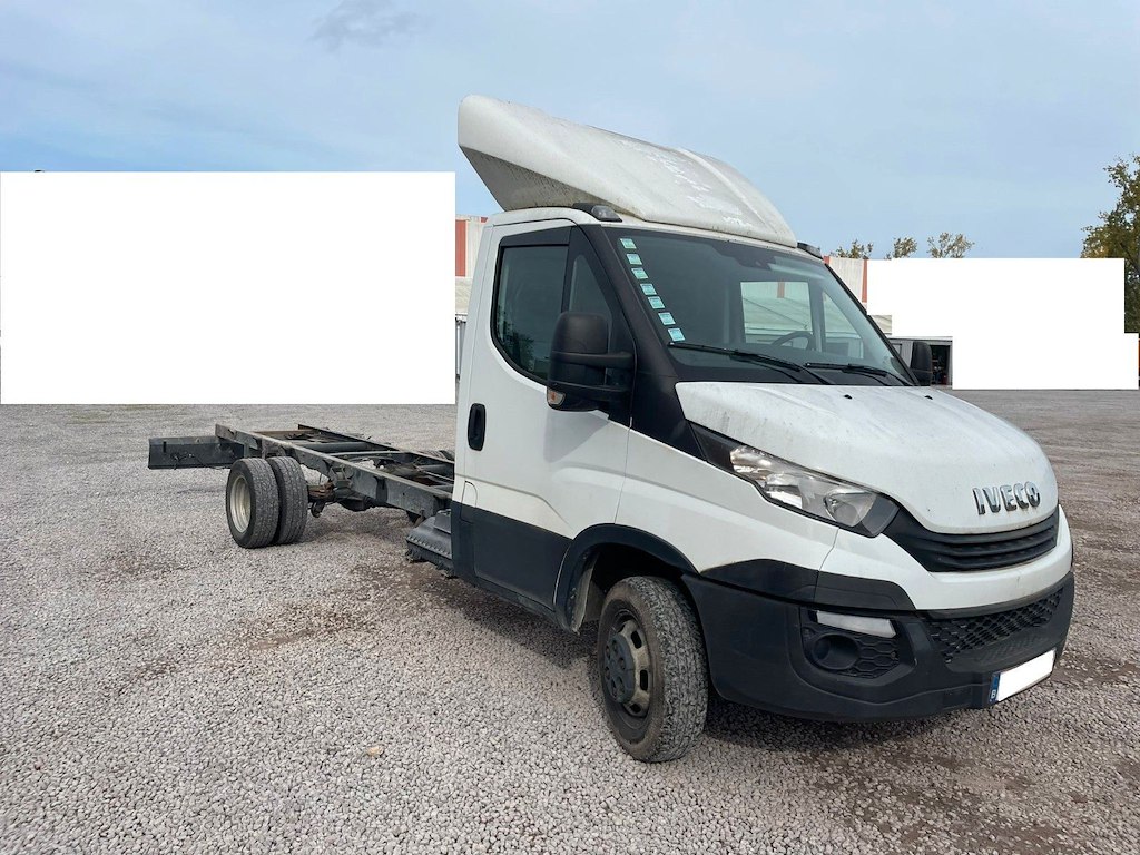 IVECO Daily 3.0D Chassis kamion šasija < 3.5t