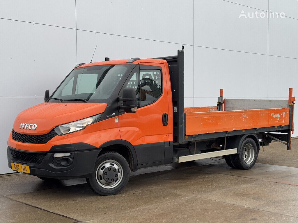 IVECO Daily 35C15 kamion s ravnom platformom < 3.5t