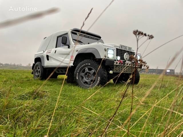 Land Rover Bowler Wild Cat Dakar with FIA gold pasport terenac