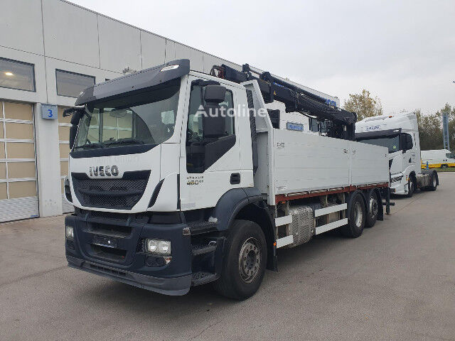 IVECO Stralis AD260S46Y/P kamion s ravnom platformom