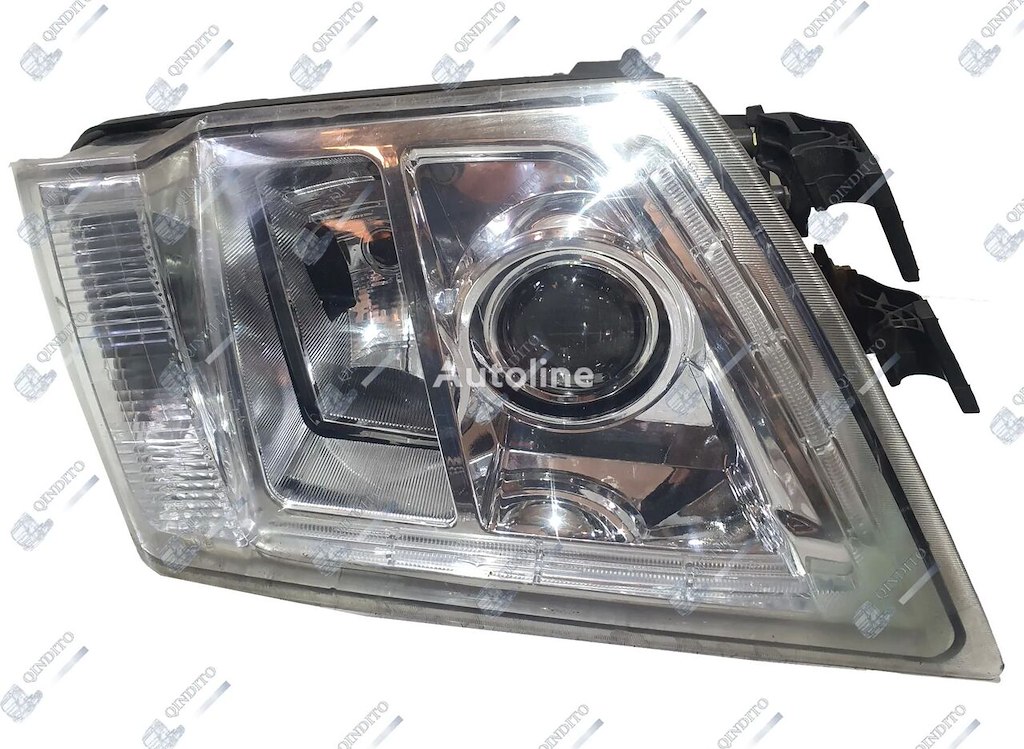 Volvo LAMPA PRZEDNIA FH 13 far za tegljača
