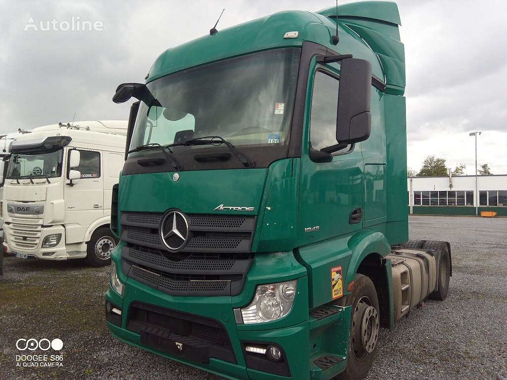 Mercedes-Benz Actros 1843 *** 8 Units *** tegljač